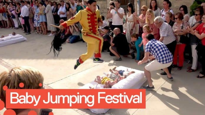 The world’s most BIZARRE festivals - battleface